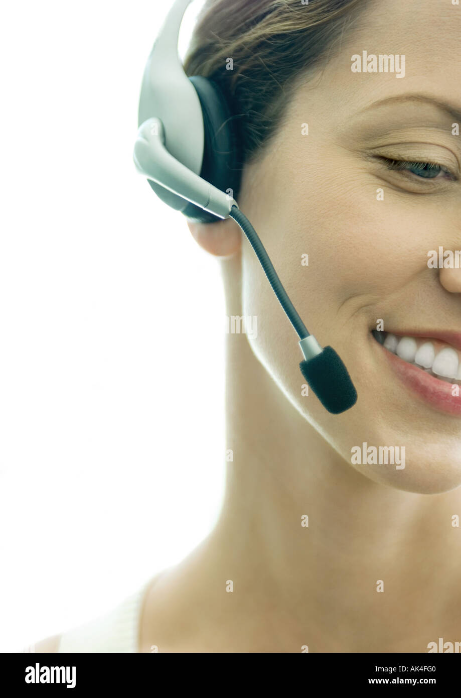 Head shots microphone hi-res stock photography and images - Alamy