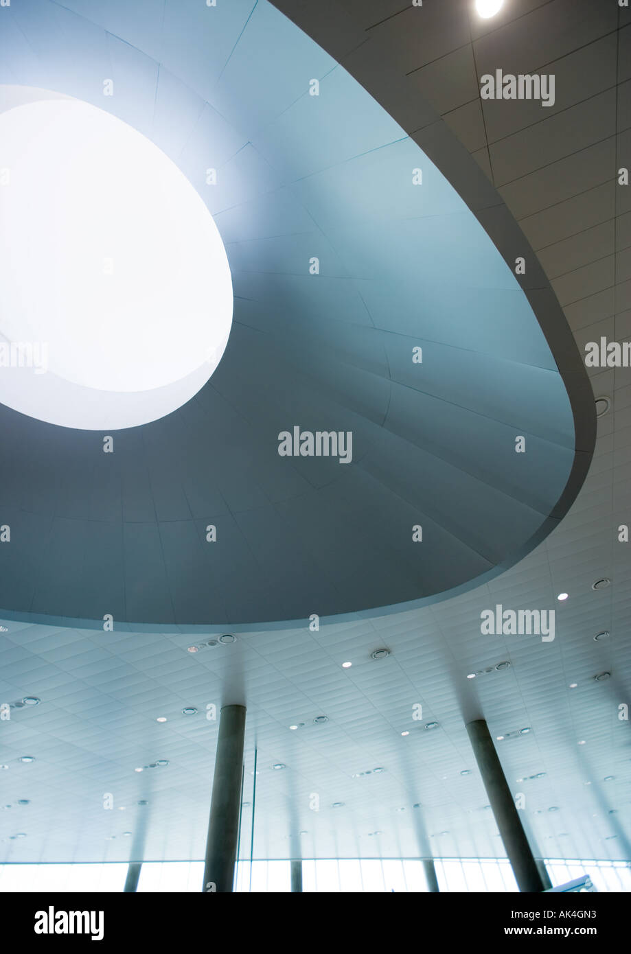 Skylight modern hi-res stock photography and images - Alamy