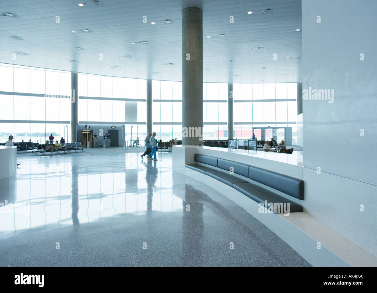 General concourse hi-res stock photography and images - Alamy