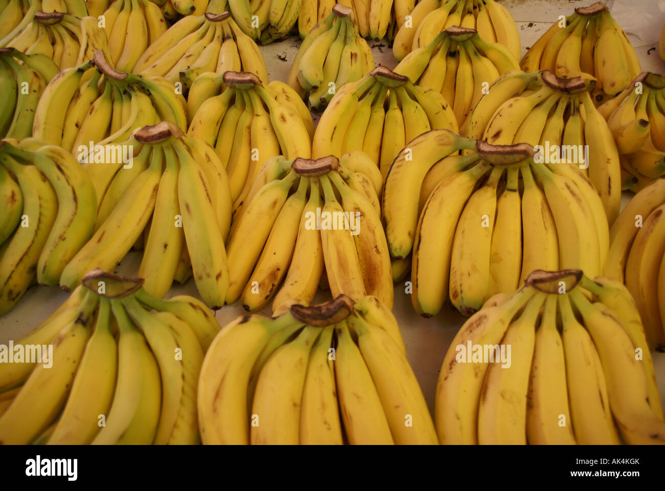 Banana shaped fruit hi-res stock photography and images - Alamy