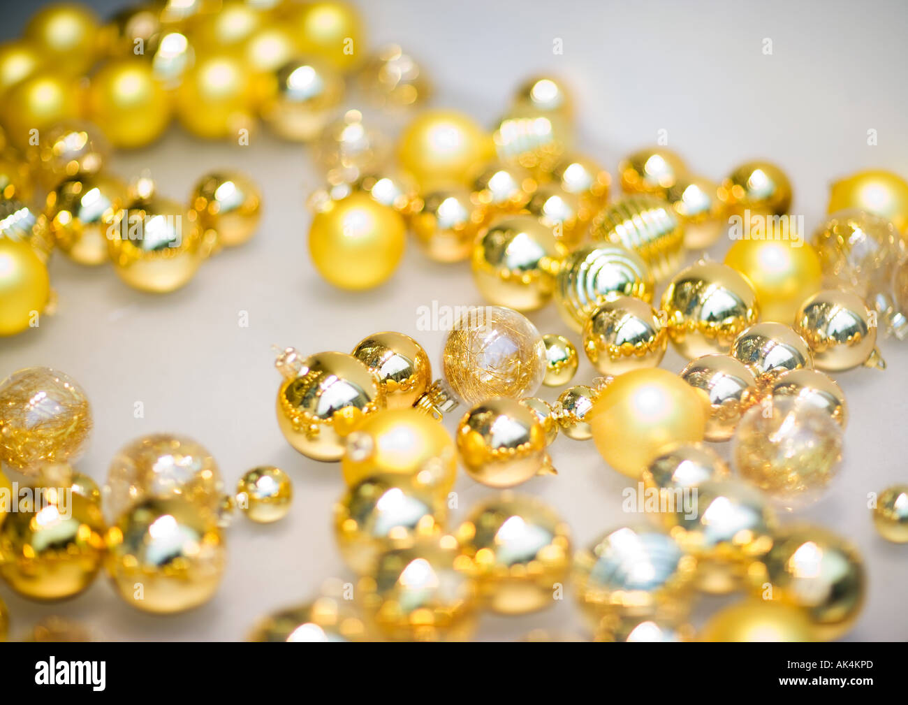 Yellow strands hi-res stock photography and images - Alamy