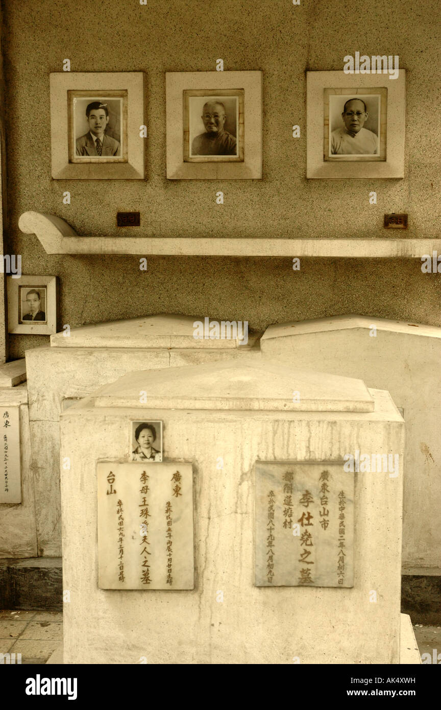 Deceased people hi-res stock photography and images - Alamy