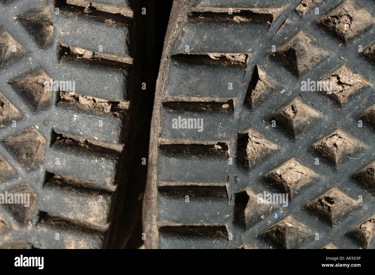 Dirty shoe tread Stock Photo - Alamy