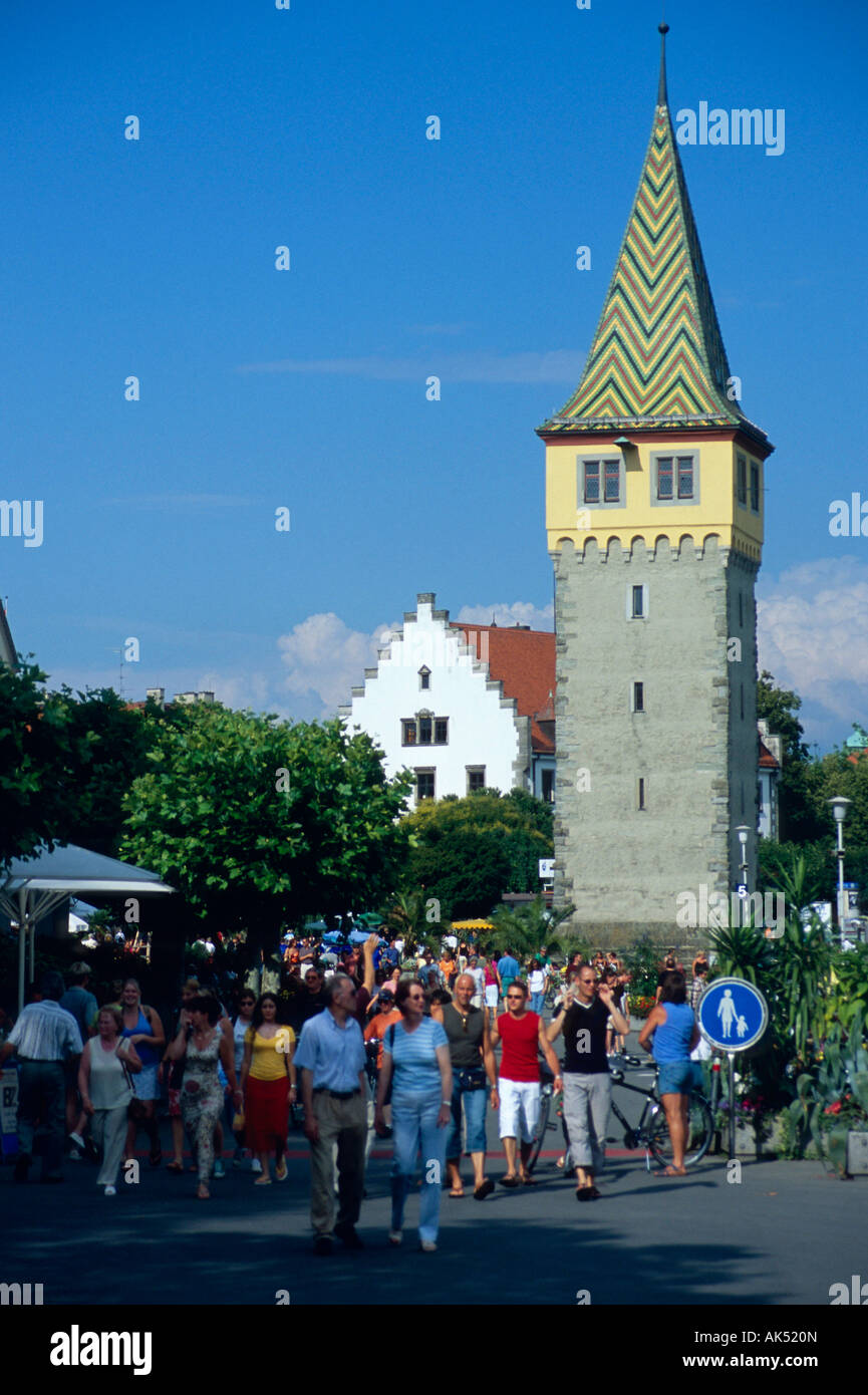 Mang lake hi-res stock photography and images - Alamy