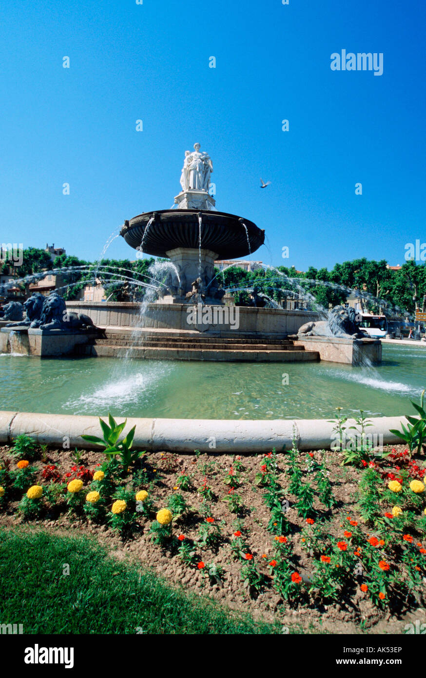 Fountain rotonde place du hi-res stock photography and images - Alamy