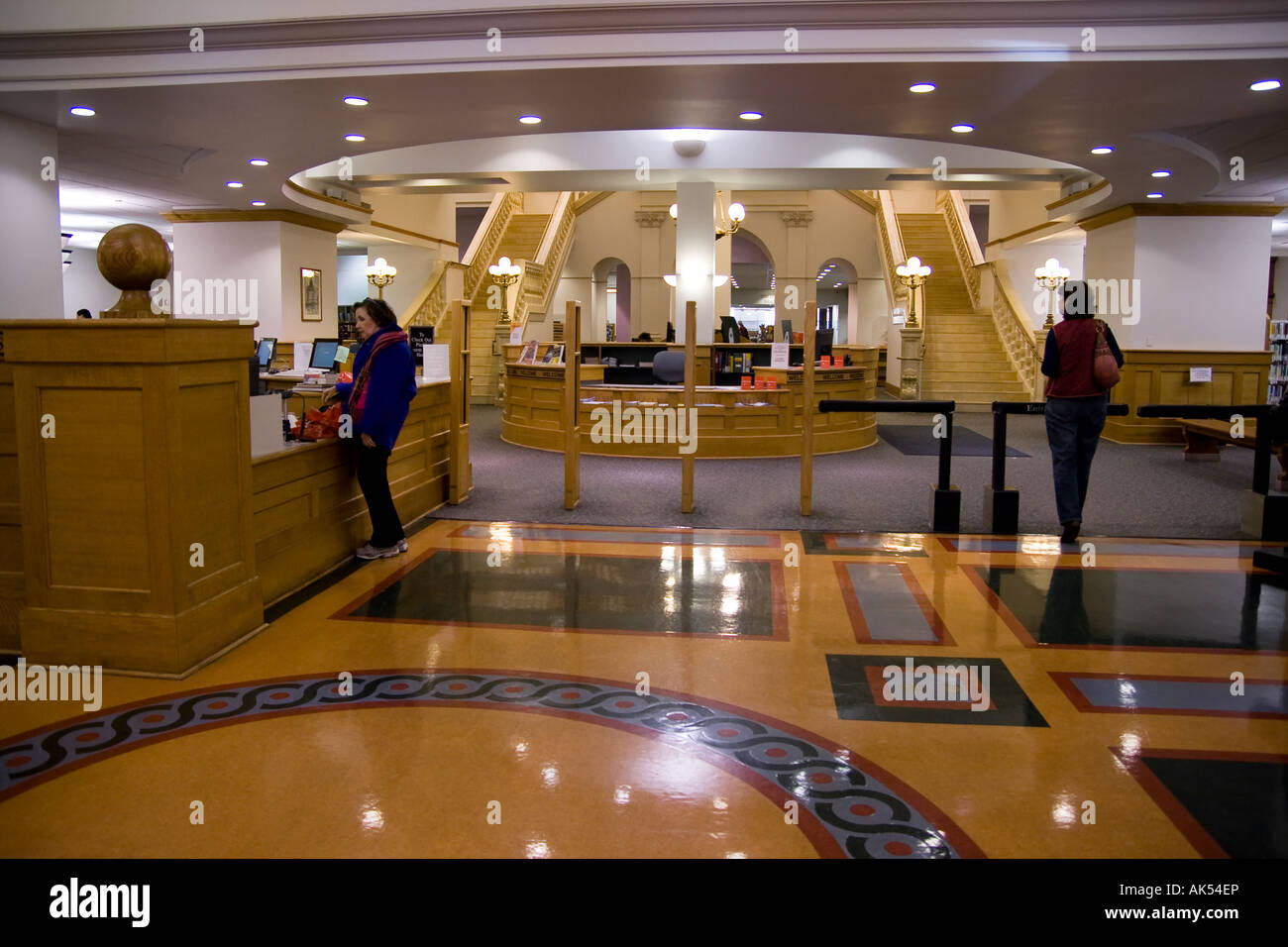 interior Milwaukee public library building Stock Photo - Alamy