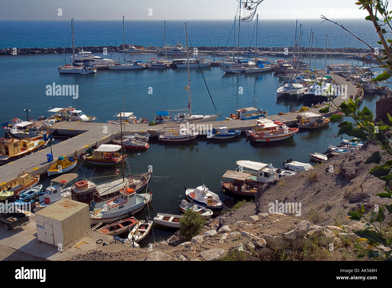 Vlychada Harbour Marina Santorini Greece Stock Photo - Alamy