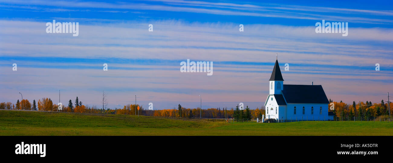 Prairie churches hi-res stock photography and images - Alamy