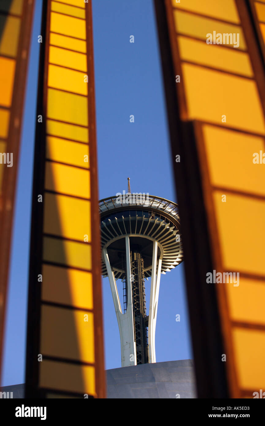 EMP Experience Music Project Building Metal Sculpture and Space Needle ...