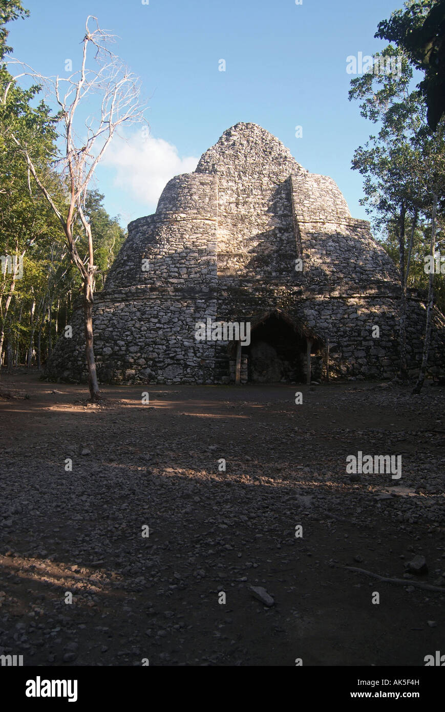 Lake coba, yucatan, mexico hi-res stock photography and images - Alamy