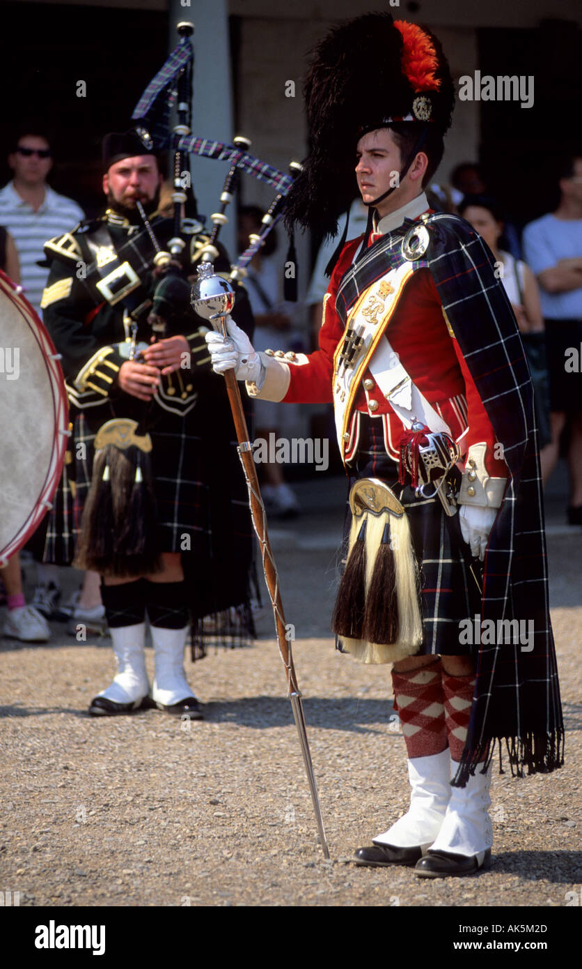 Scottish soldier hi-res stock photography and images - Alamy