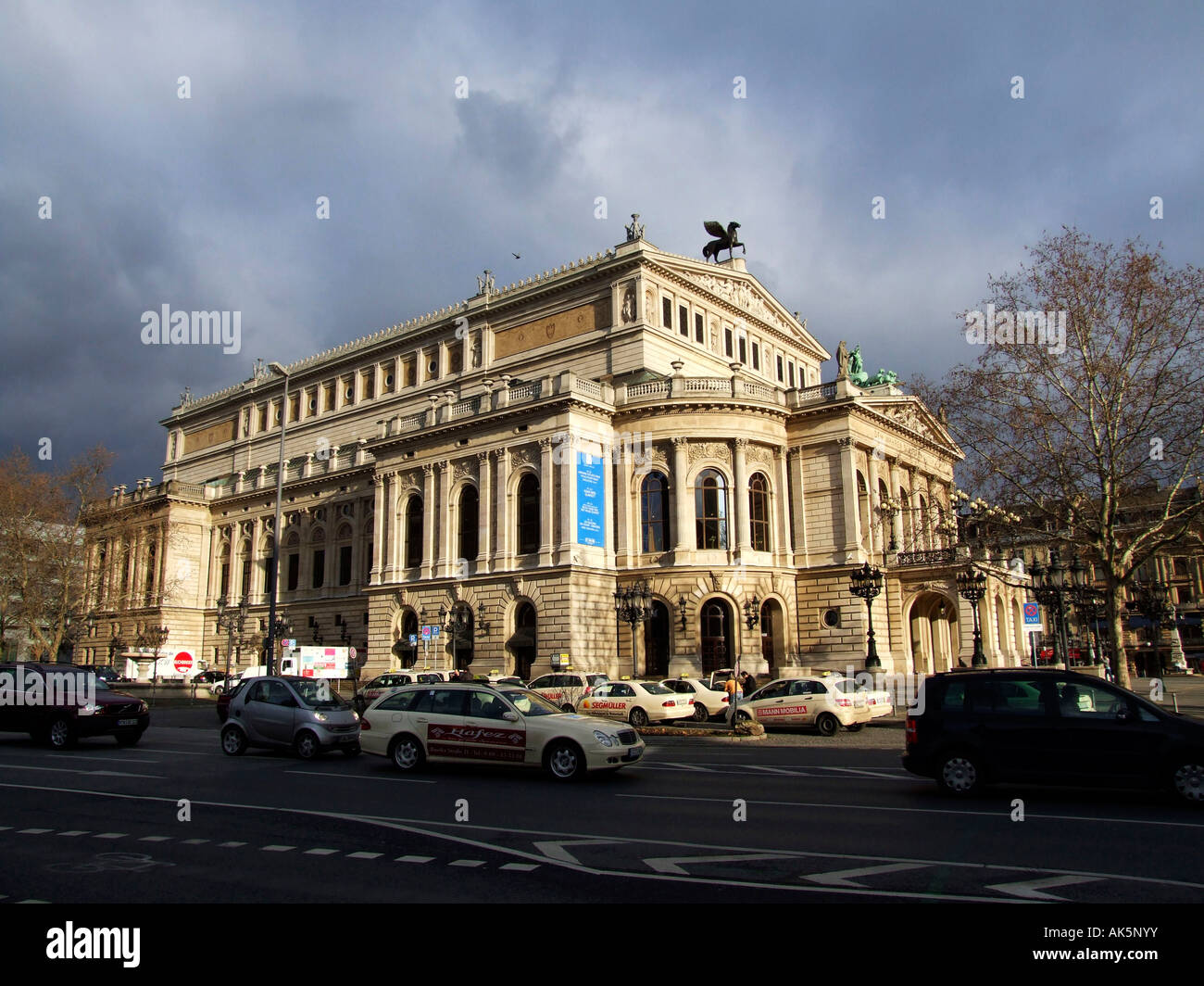 Old Opera / Frankfurt Stock Photo - Alamy