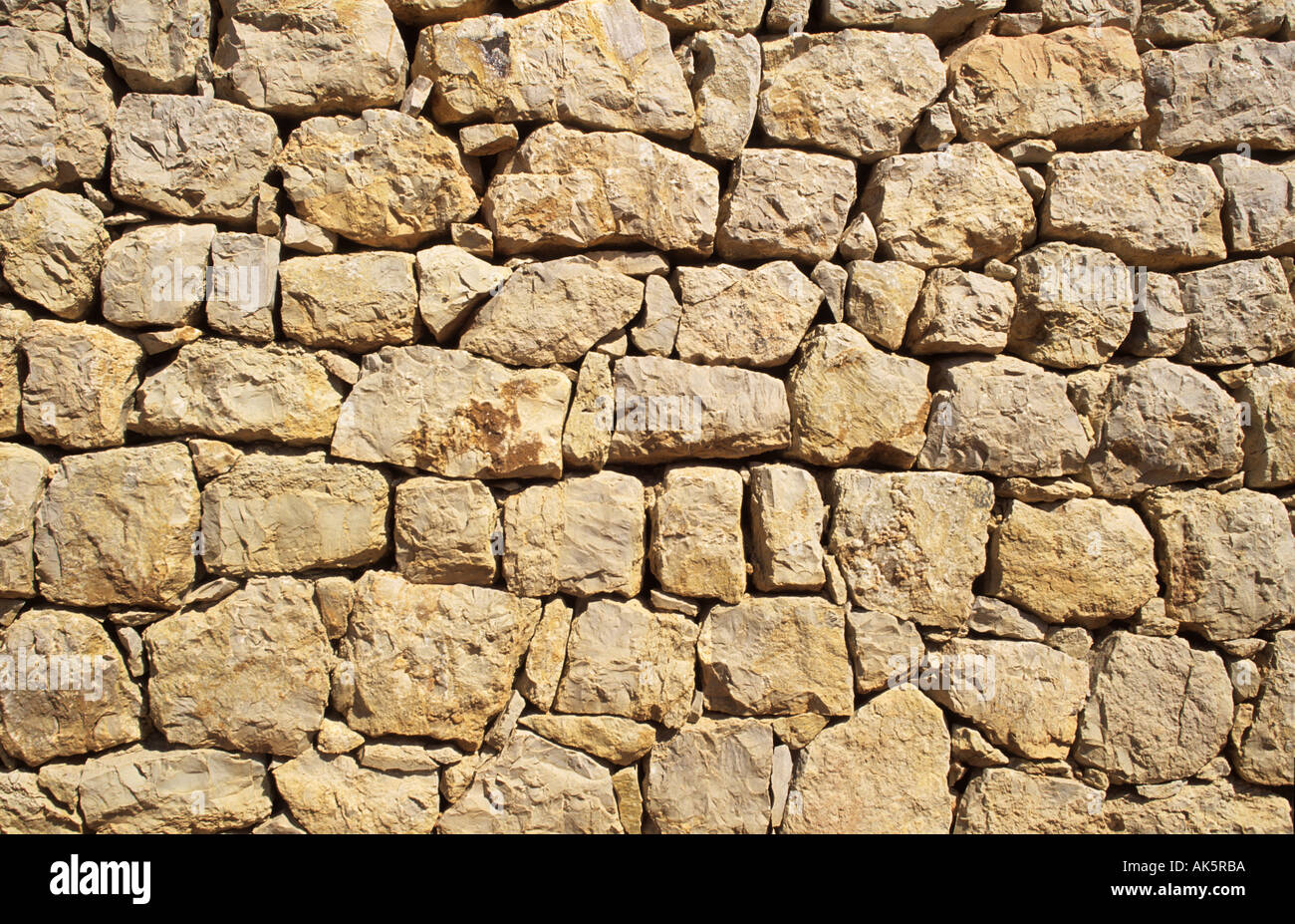 Dry stone wall ibiza hi-res stock photography and images - Alamy