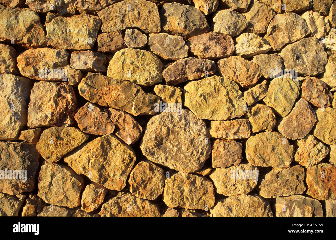 detail of a dry wall or stone wall Stock Photo - Alamy
