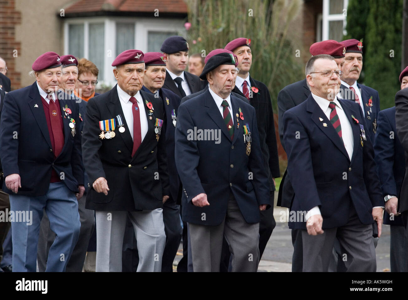 War remembrance hi-res stock photography and images - Alamy