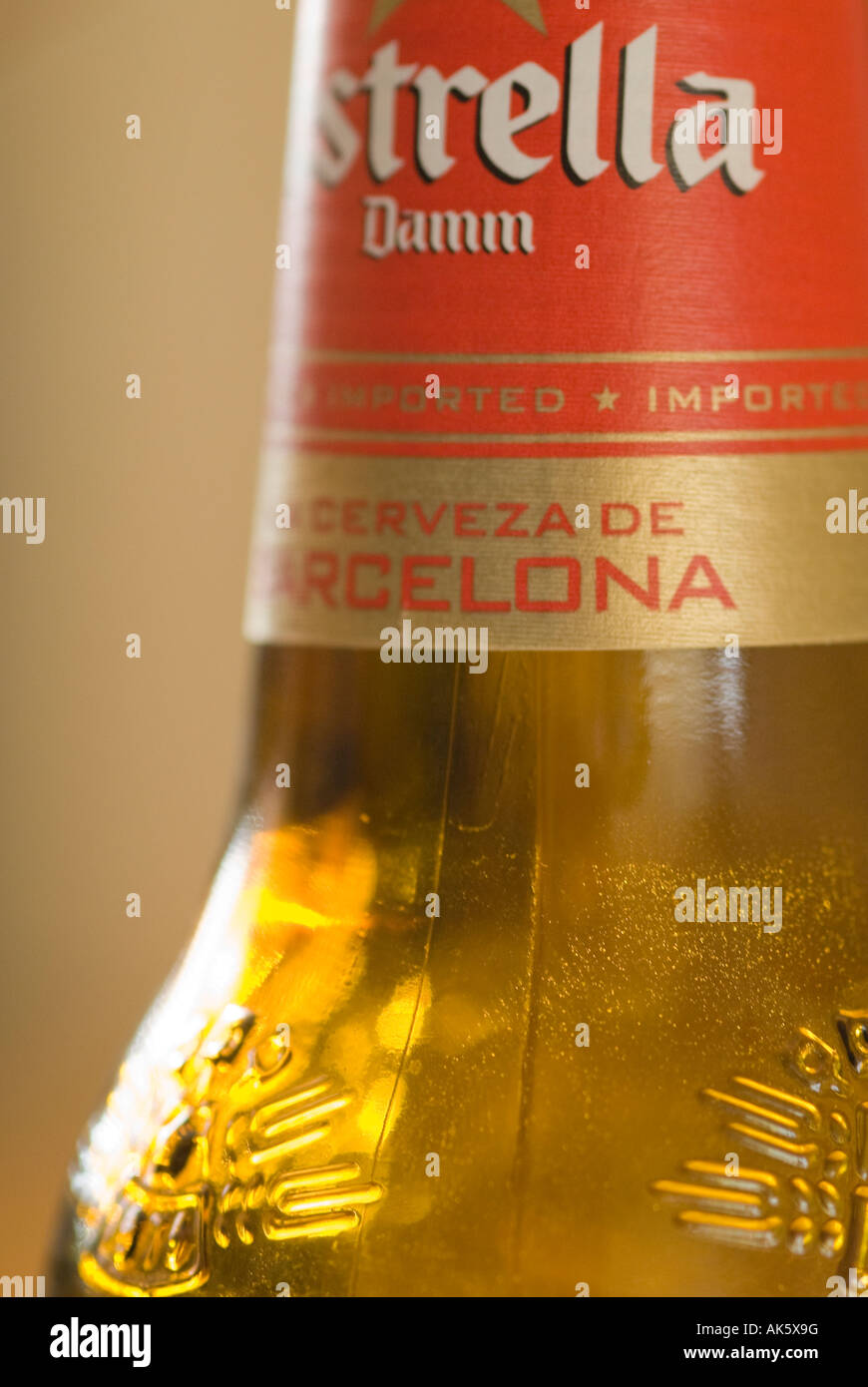 Estrella beer hi-res stock photography and images - Alamy