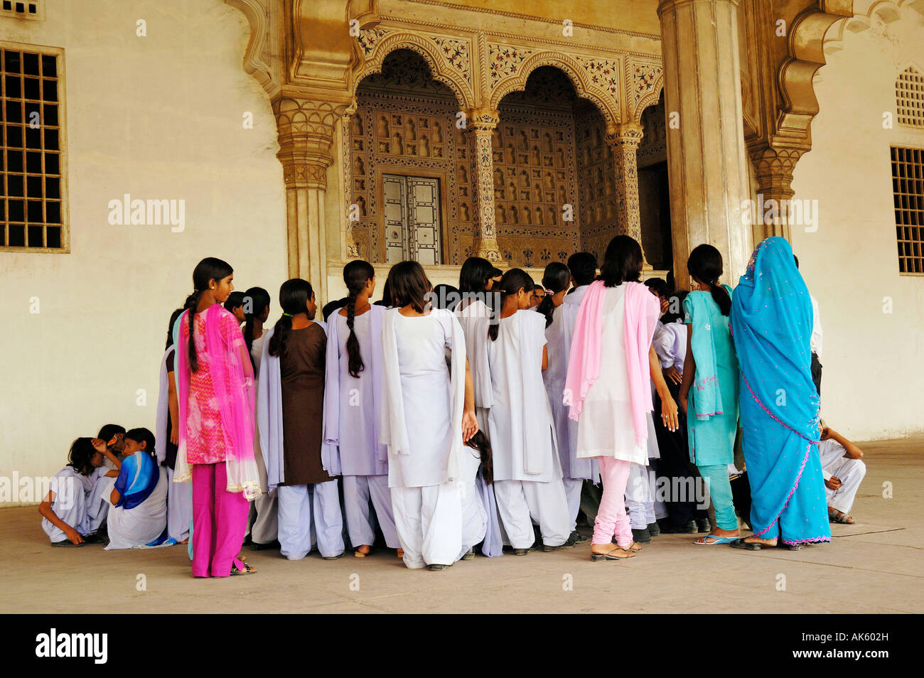 Indian girl in agra fort hi-res stock photography and images - Alamy