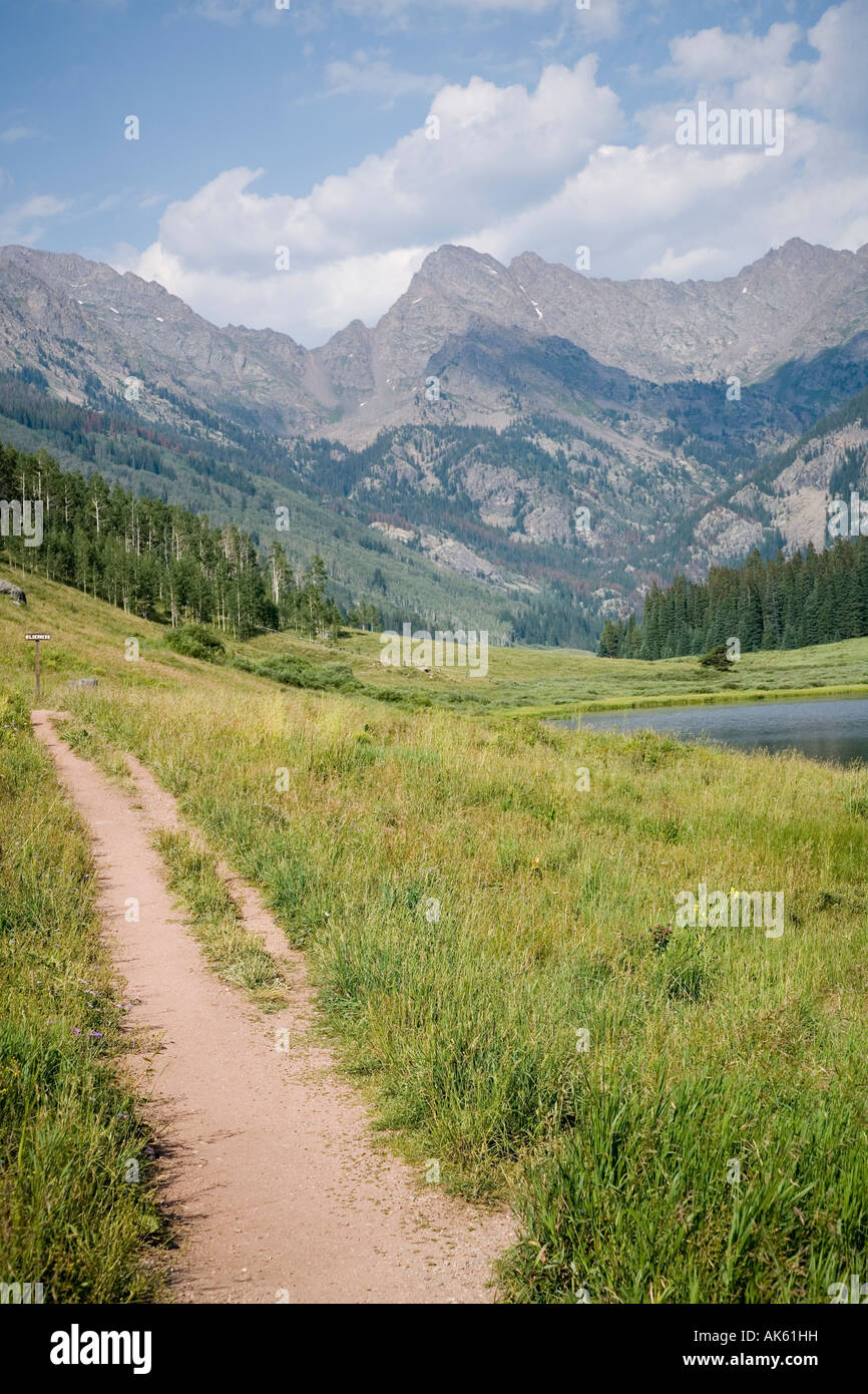 Snipes mountain hi-res stock photography and images - Alamy