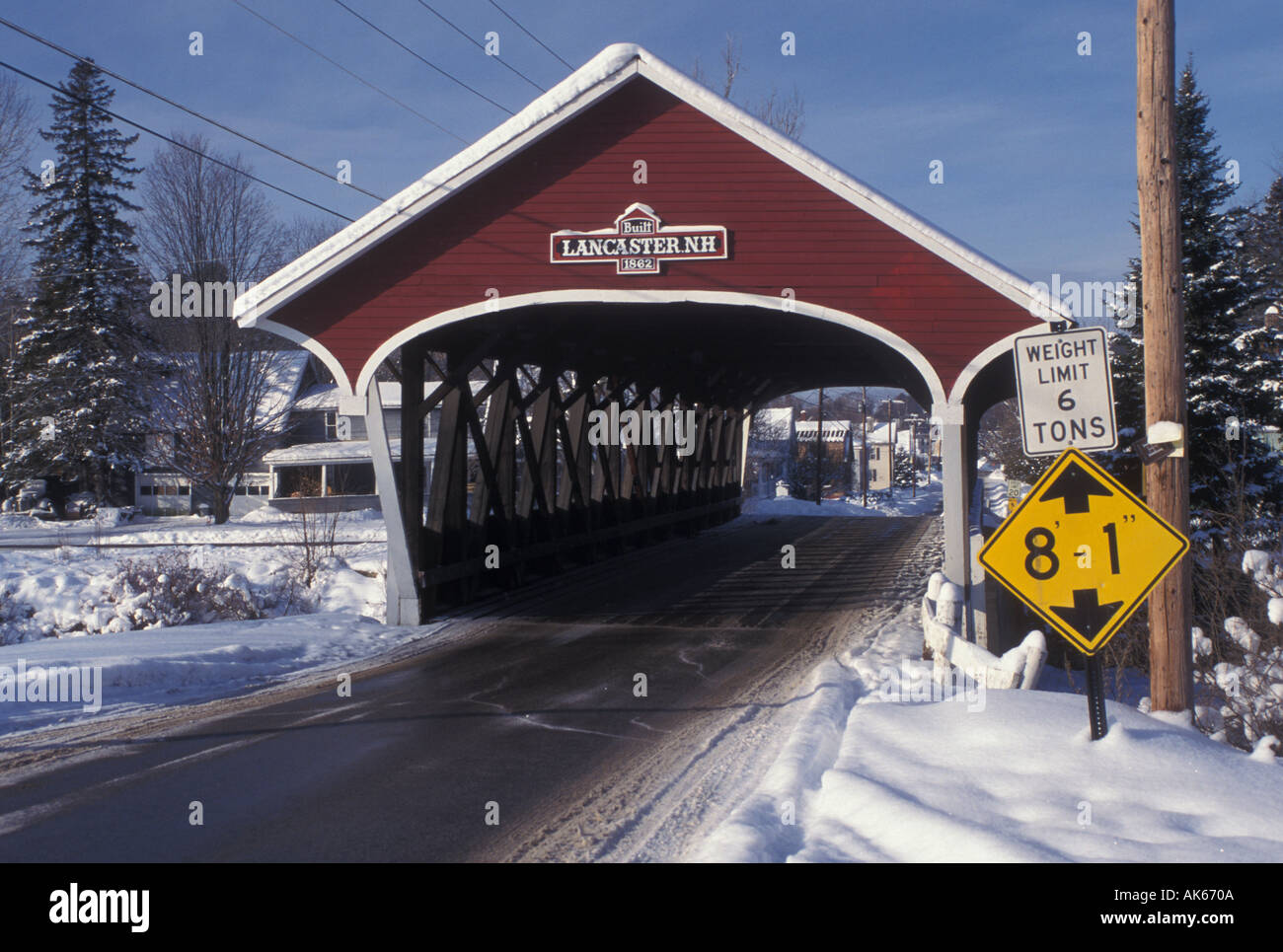 Lancaster new hampshire united states hi-res stock photography and ...