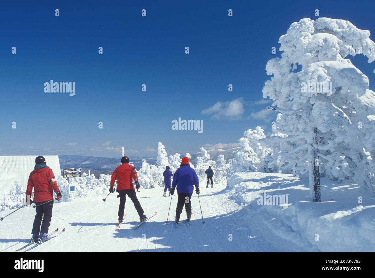 New hampshire skiing white mountains hi-res stock photography and ...