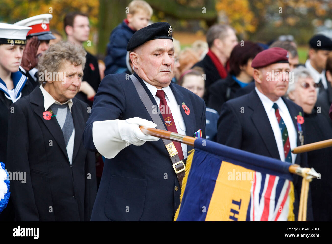 War veterans pays their respect at Remembrance Sunday Service Stock ...
