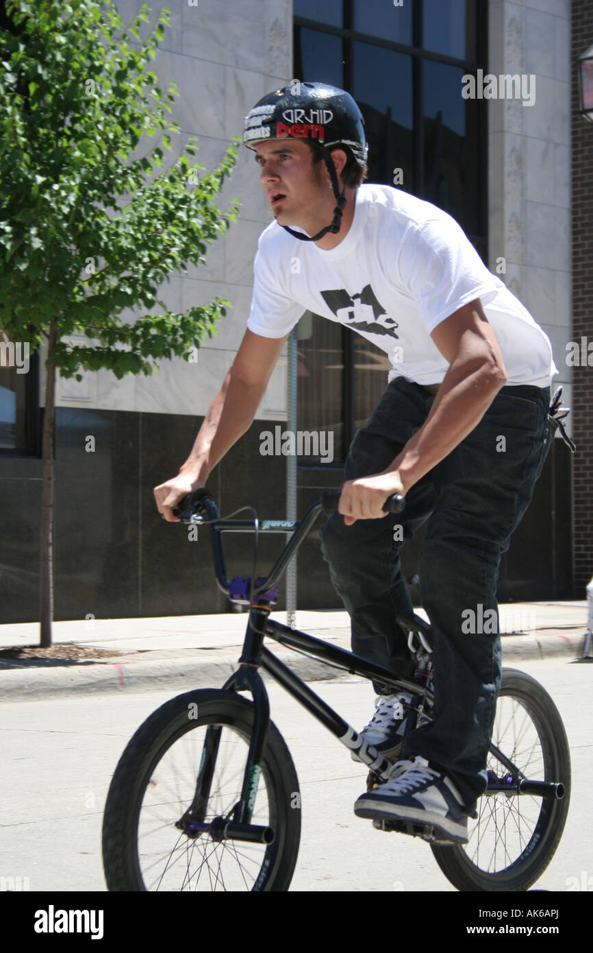 DK BMX riders put on exhibition at Stars and Stripes Festival in Mt ...