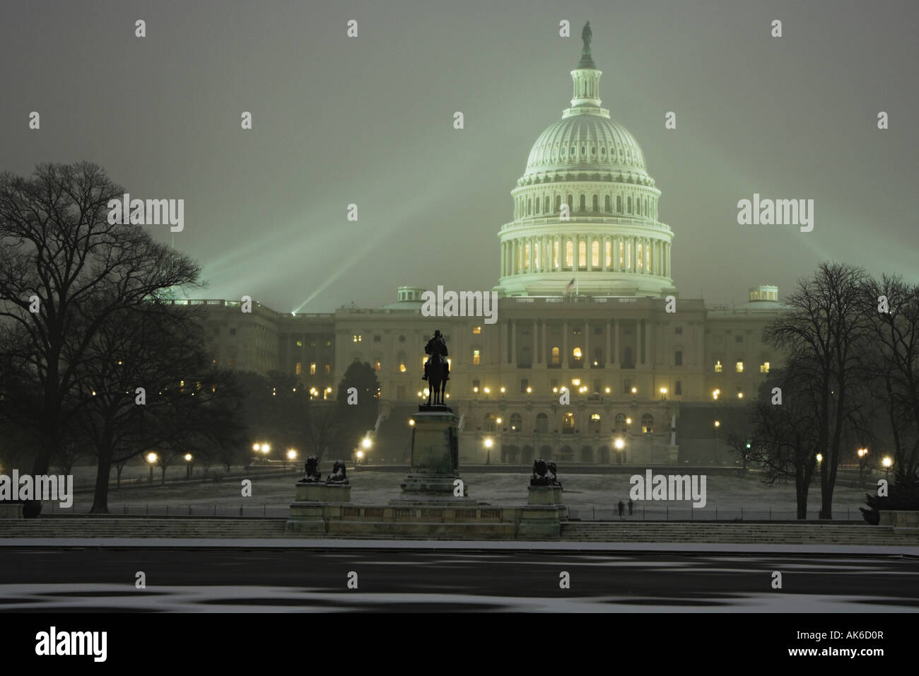 capitol building snowfall at dusk Stock Photo - Alamy