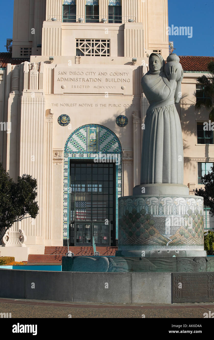 San Diego City and County Administration Building Stock Photo - Alamy
