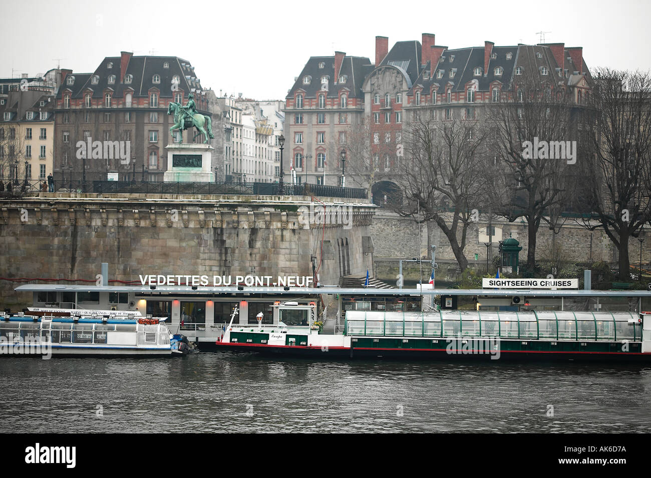 Rivercruise on Seine River Paris, France Stock Photo - Alamy