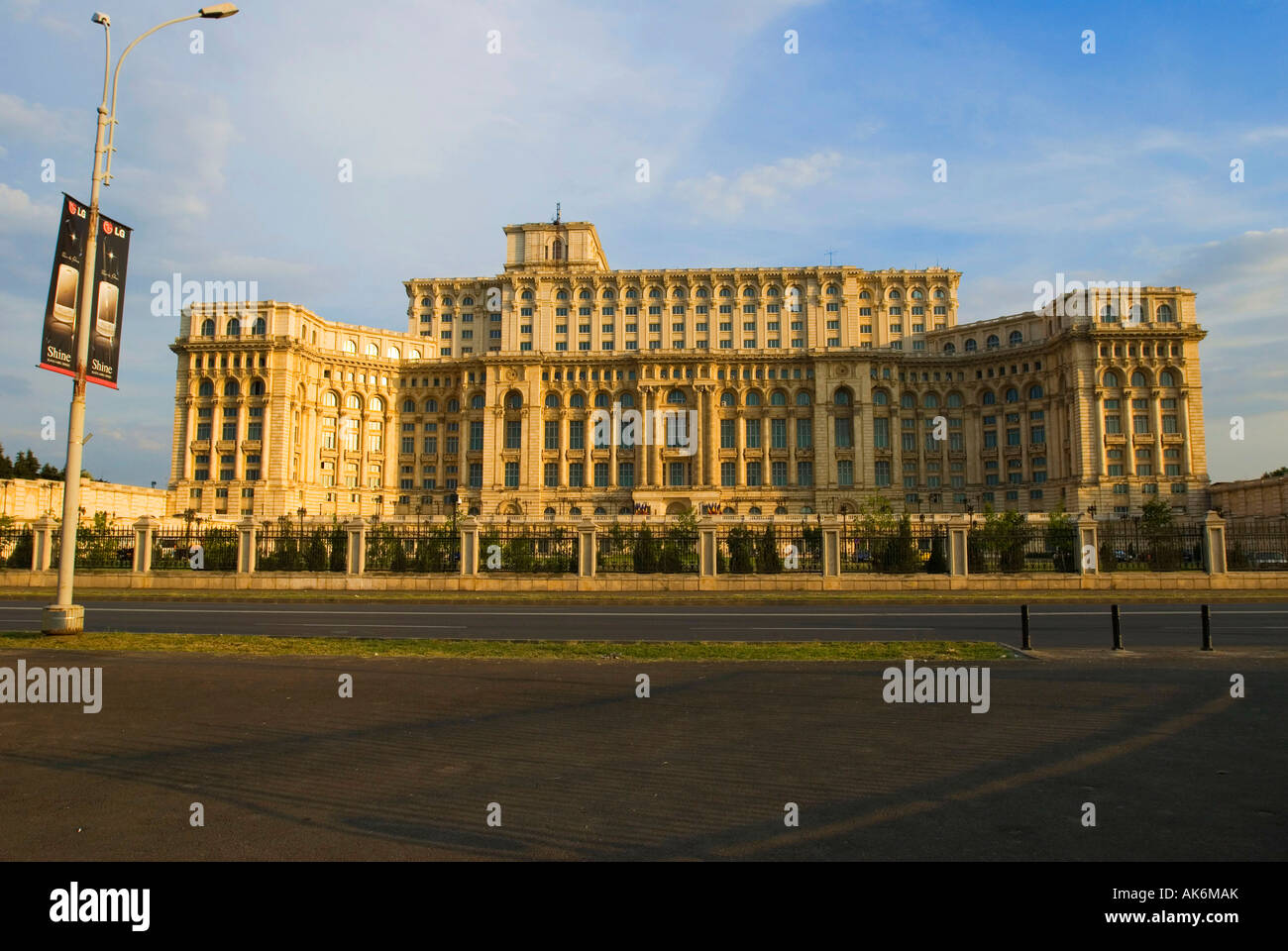 Bucharest attractions hi-res stock photography and images - Alamy