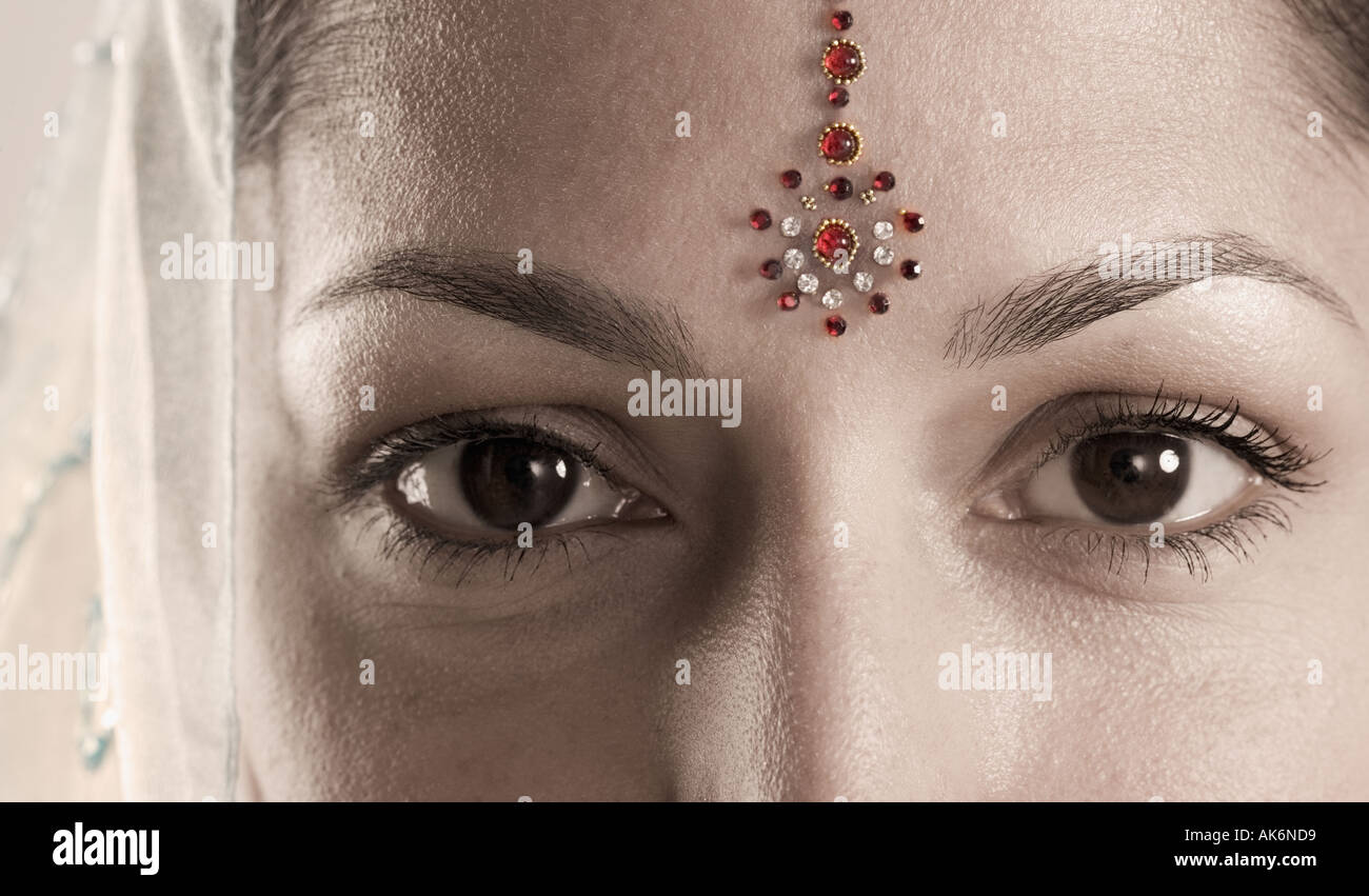 Jewelling hi-res stock photography and images - Alamy