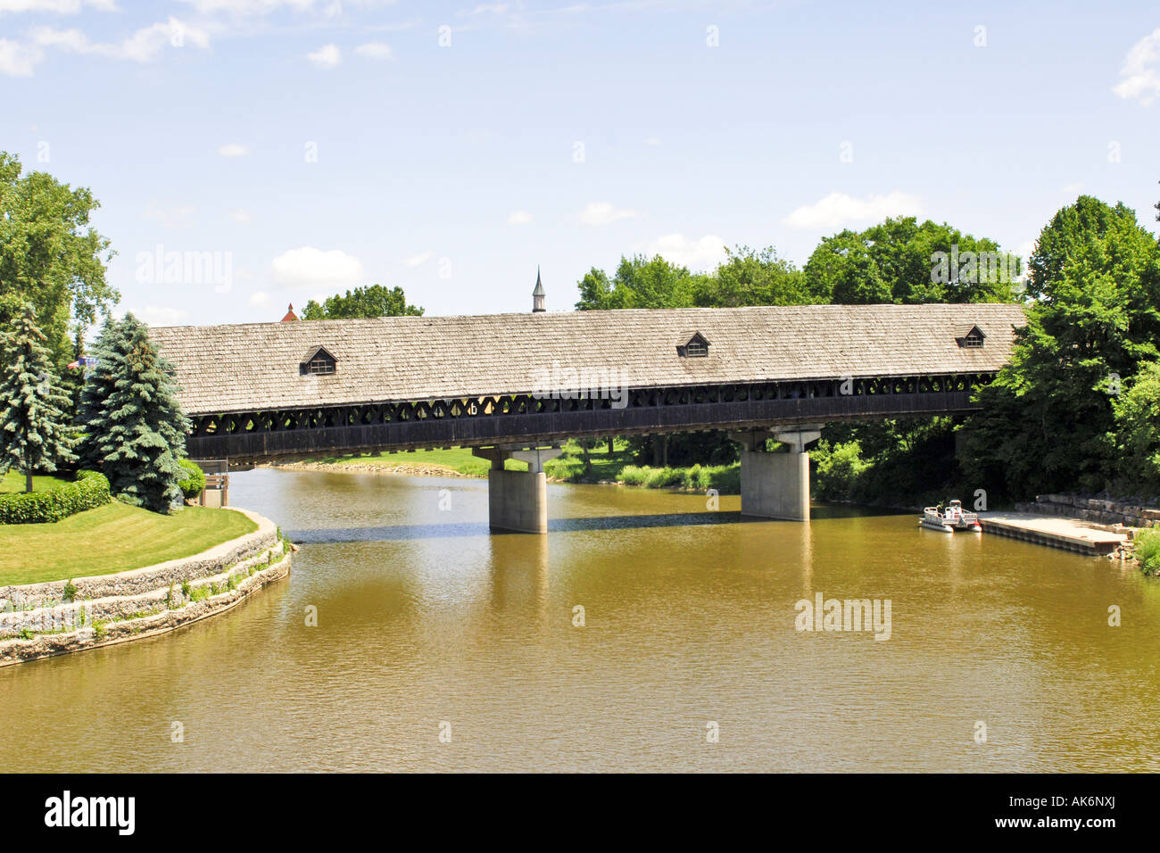 Covered bridge frankenmuth bavarian hi-res stock photography and images ...