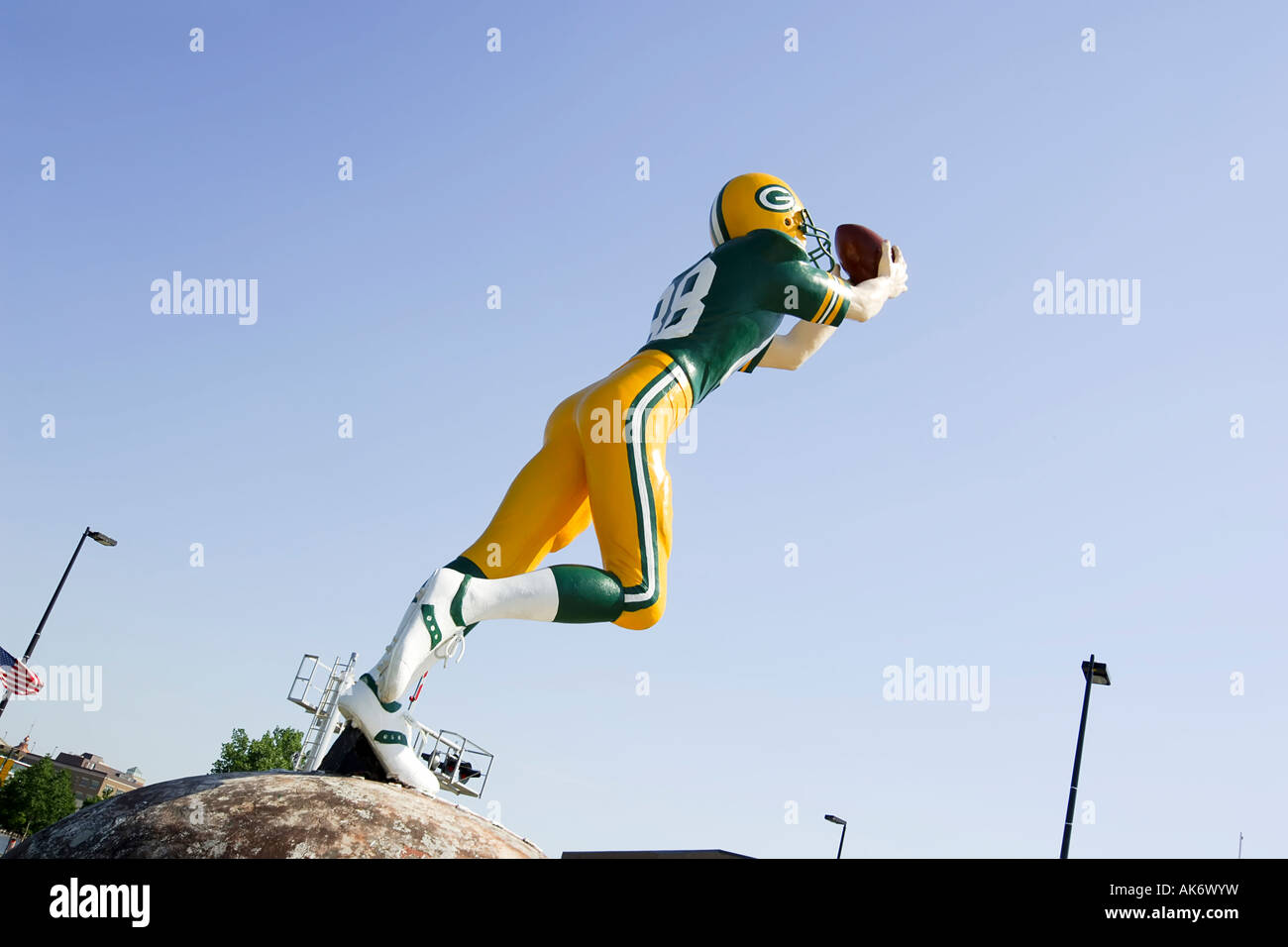 Statue of a Green Bay Packers football player Wisconsin WI Stock Photo ...