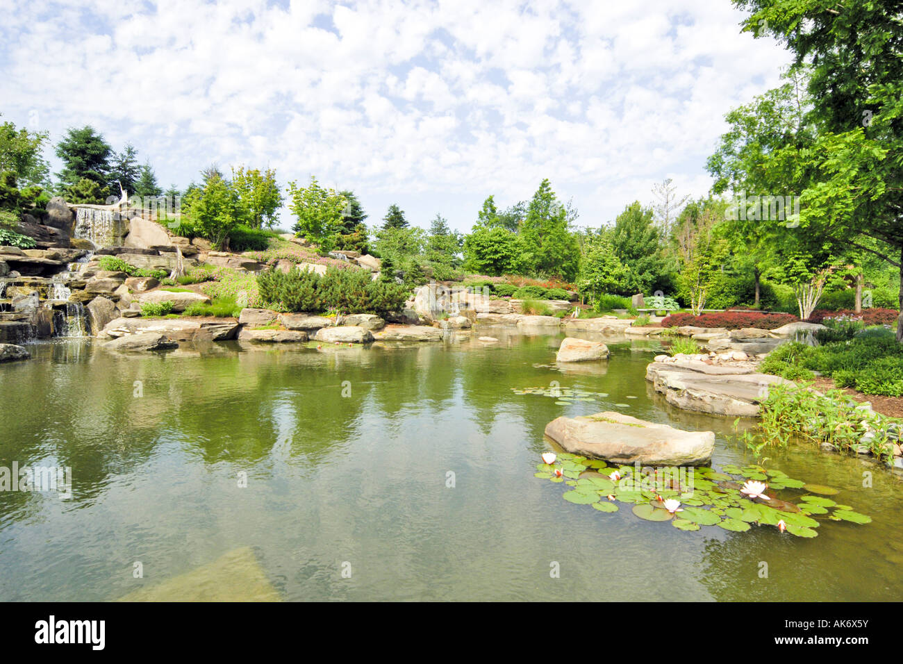 The Grand Waterfall and Lake at the Frederik Meijer Gardens Grand ...