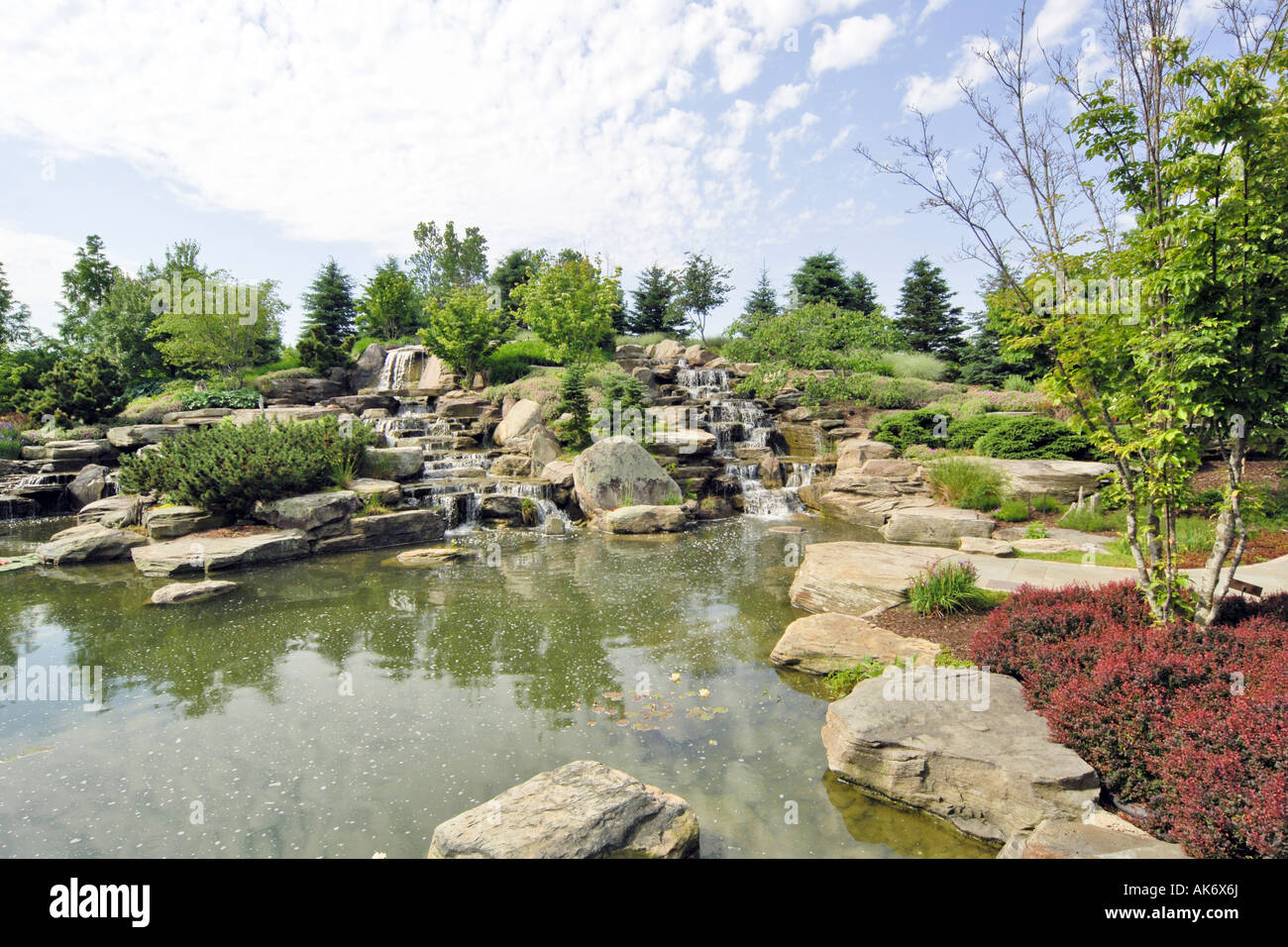 The Grand Waterfall and Lake at the Frederik Meijer Gardens Grand ...