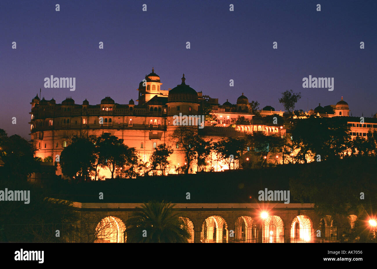 Udaipur city lights hi-res stock photography and images - Alamy