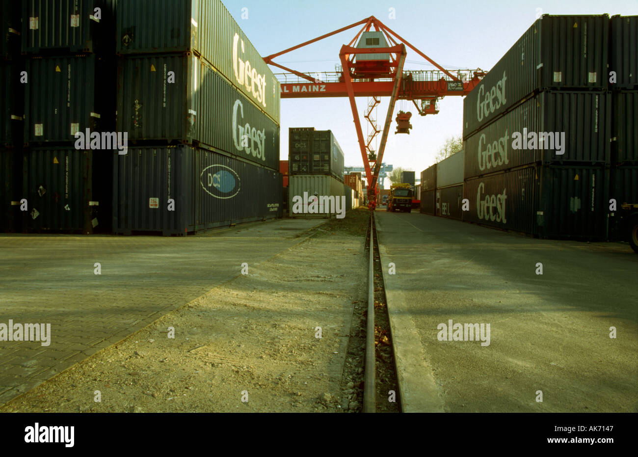 Port of mainz hi-res stock photography and images - Alamy