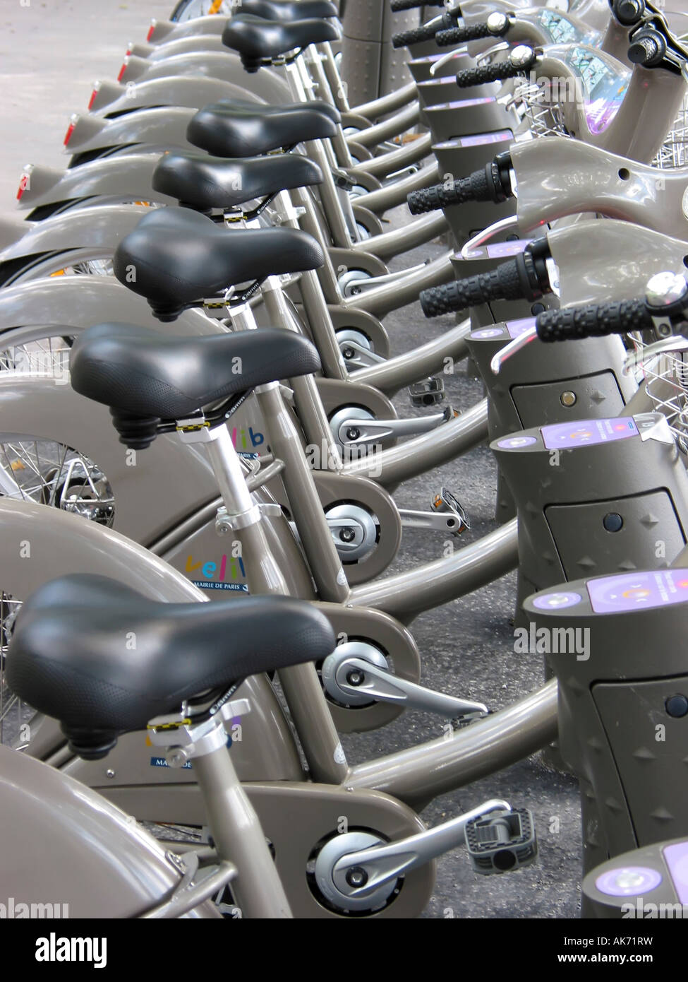 Bike rental Velib in Paris France Stock Photo - Alamy