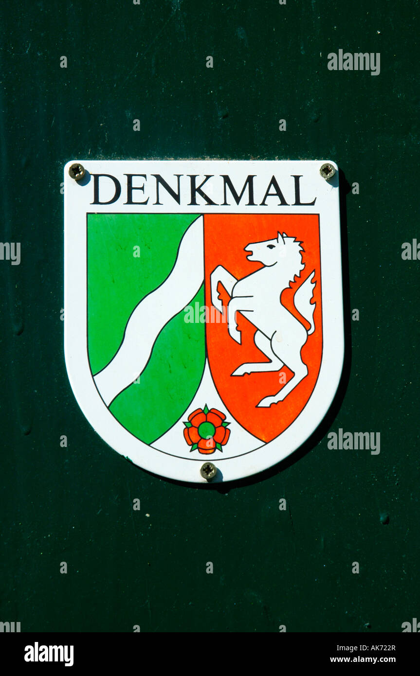 Minden vertical hi-res stock photography and images - Alamy