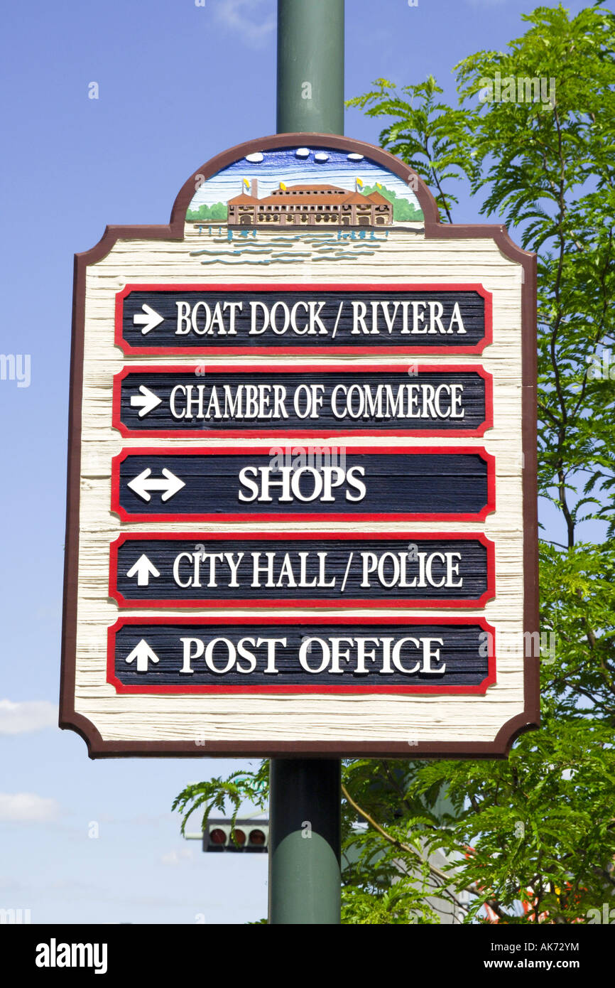 Tourist attractions sign in Lake Geneva Wisconsin WI Stock Photo - Alamy