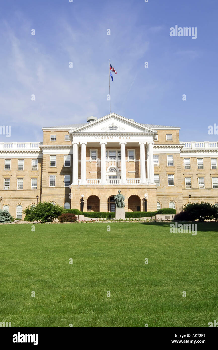 Bascom hall hi-res stock photography and images - Alamy