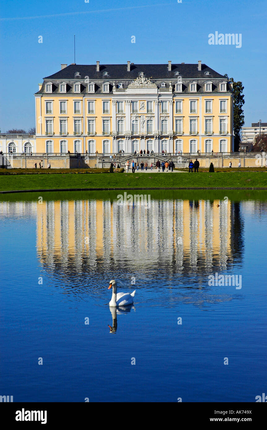 Castle Augustusburg / Bruhl Stock Photo - Alamy