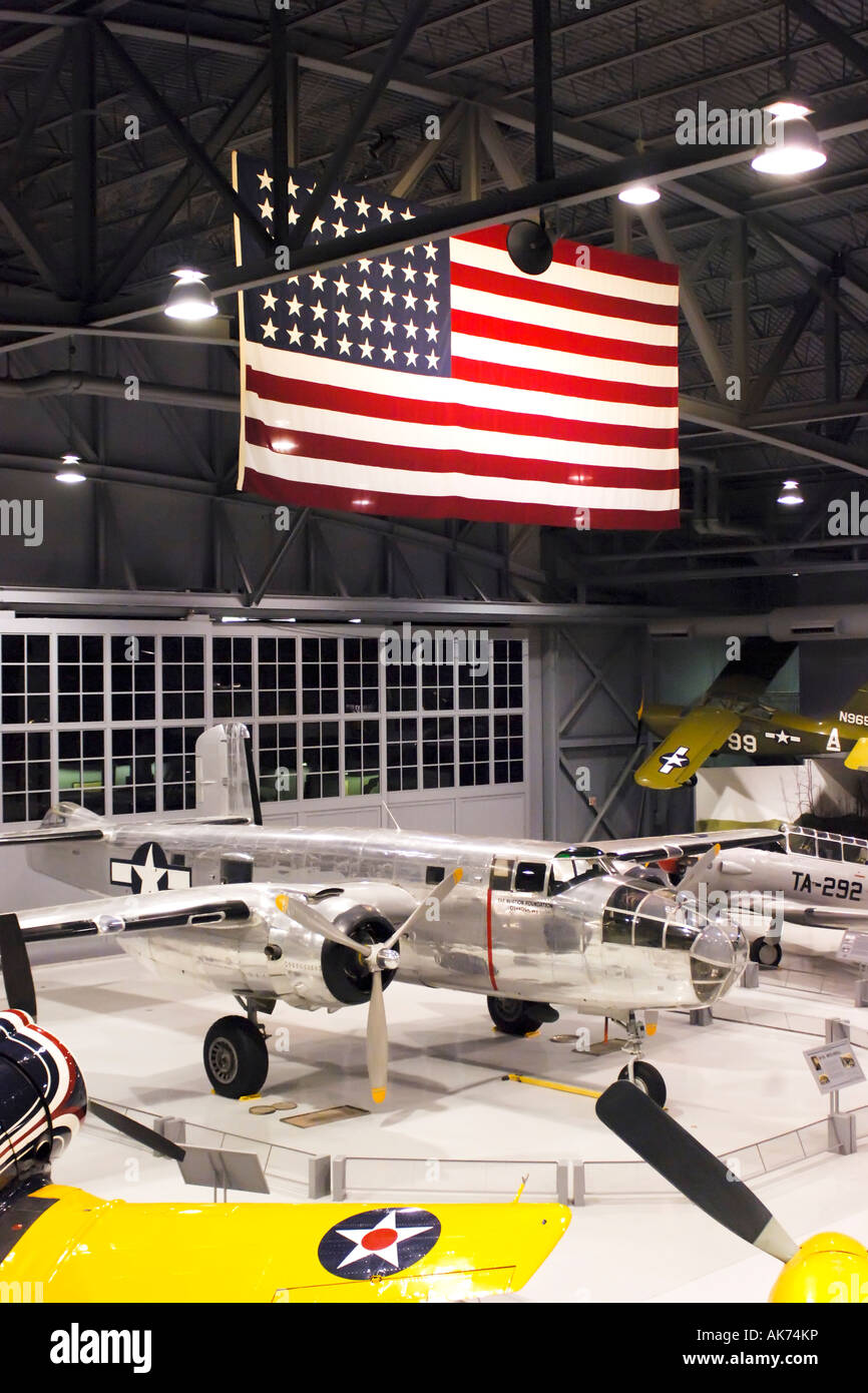 Famous ww2 aircraft hi-res stock photography and images - Alamy