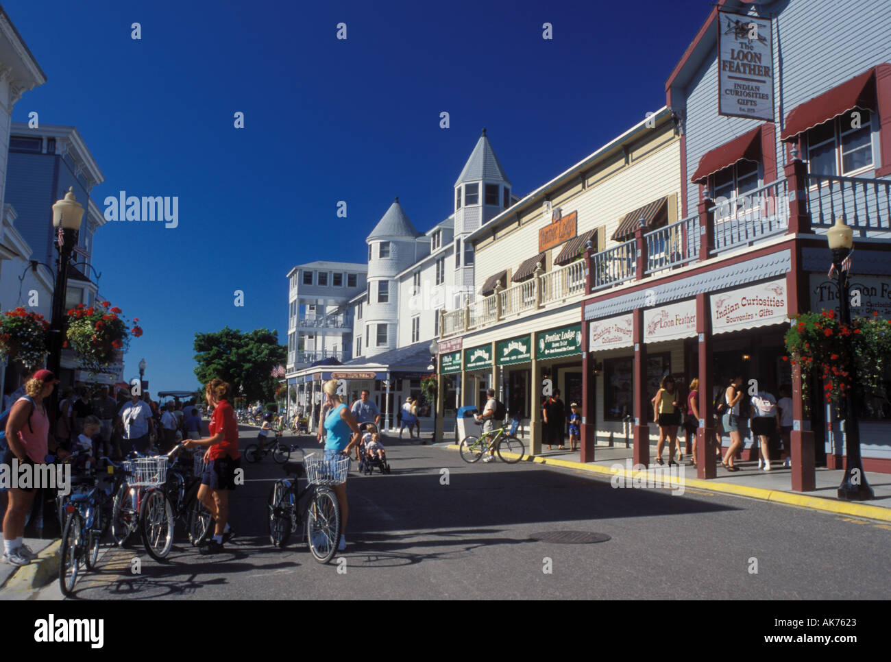 Mackinac island downtown hi-res stock photography and images - Alamy