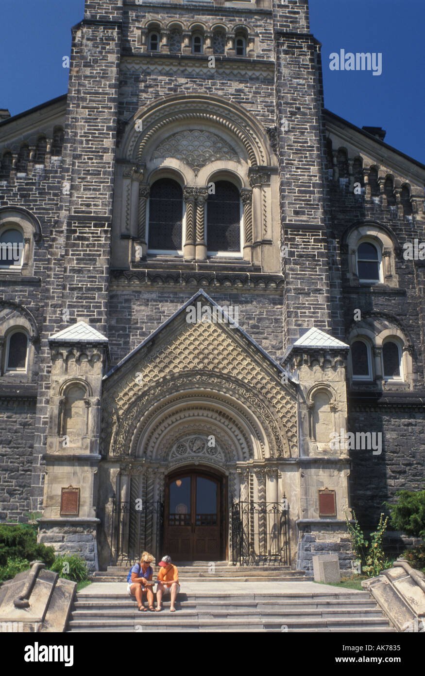University toronto st george campus hi-res stock photography and images ...
