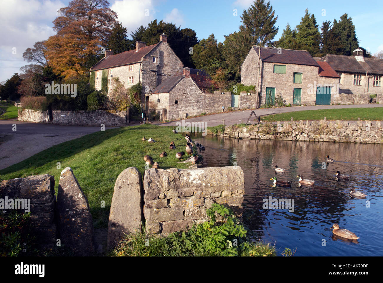 Tissington village hi-res stock photography and images - Alamy