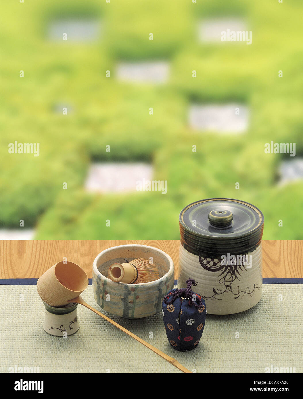 Japanese tea set Stock Photo - Alamy