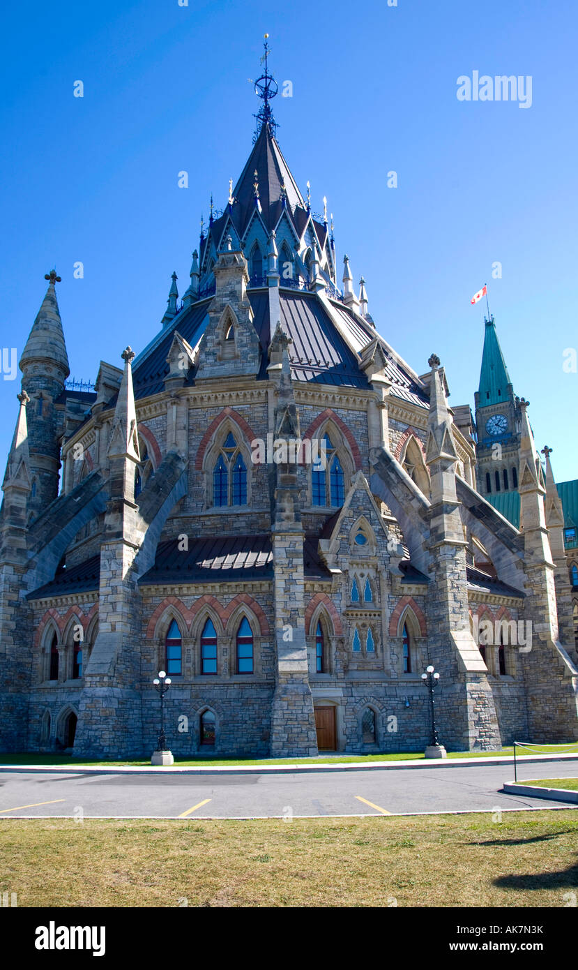 Parliamentary library in ottawa hi-res stock photography and images - Alamy