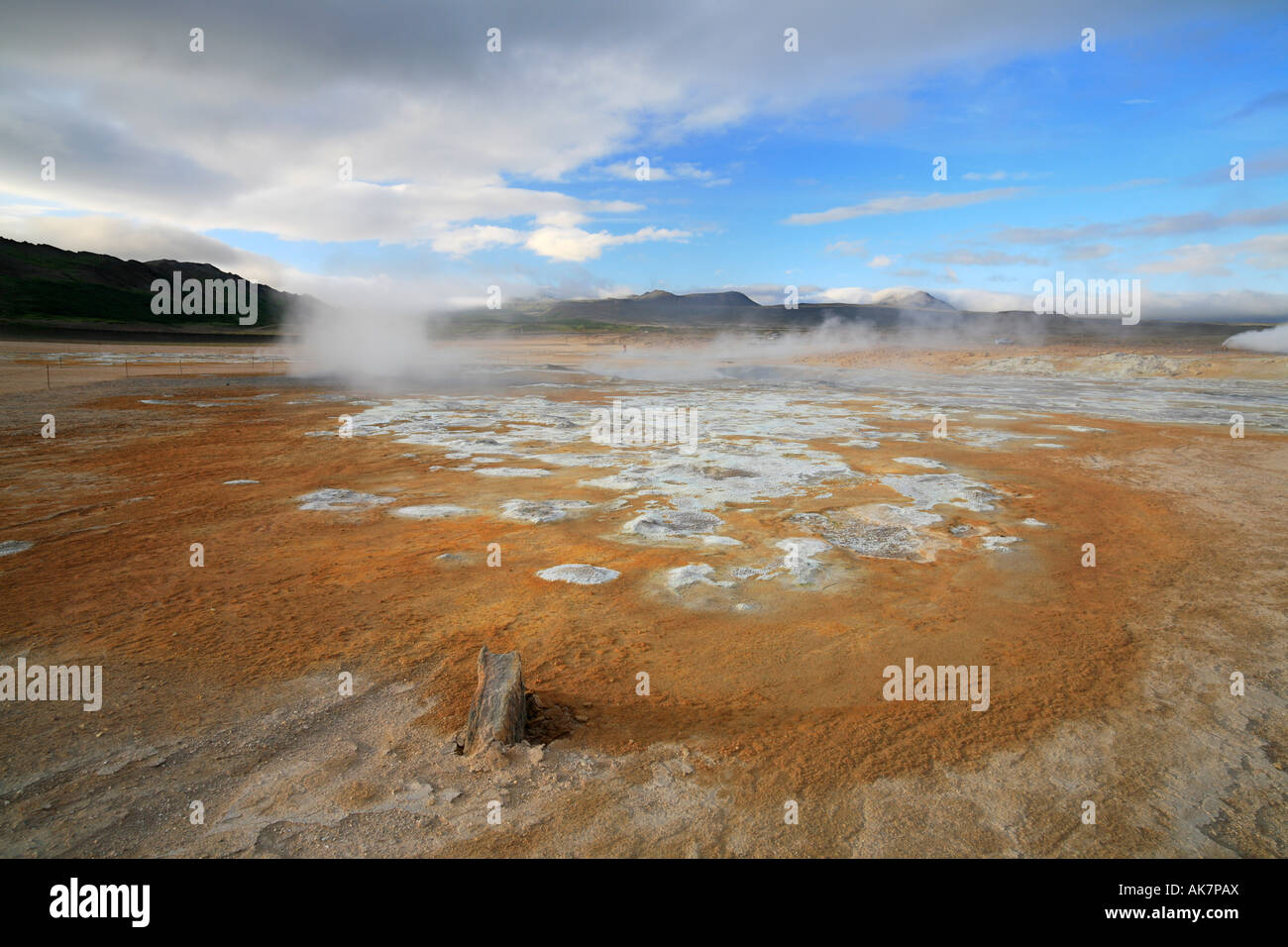 Sulfur Vulkan High Resolution Stock Photography and Images - Alamy