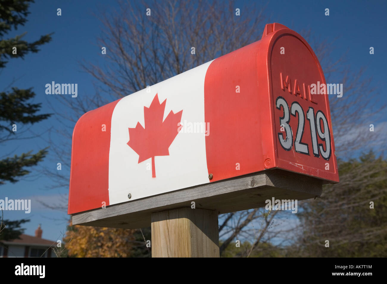 Canadian flag hi-res stock photography and images - Alamy